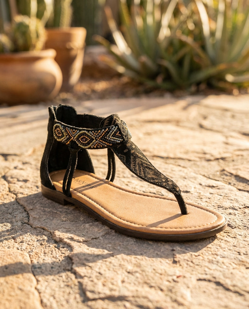 71319 BLM - Minnetonka Antiqua Black Metallic – D & D Outfitters