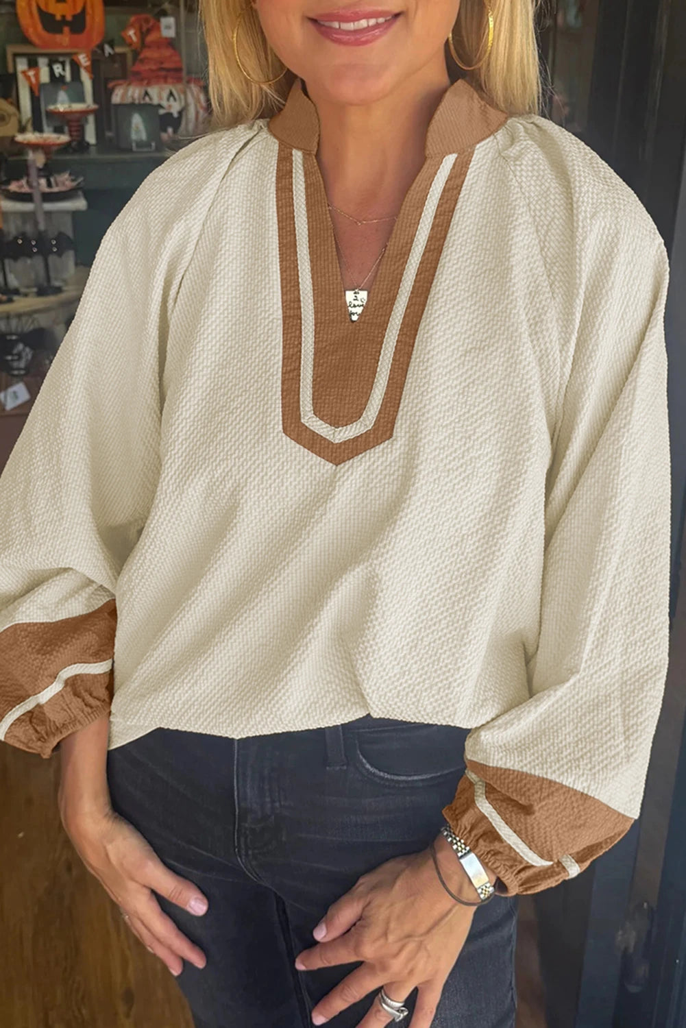 DLLS288 - Ladies Jet Stream Color Block V Neck Textured Long Sleeve Bl ...